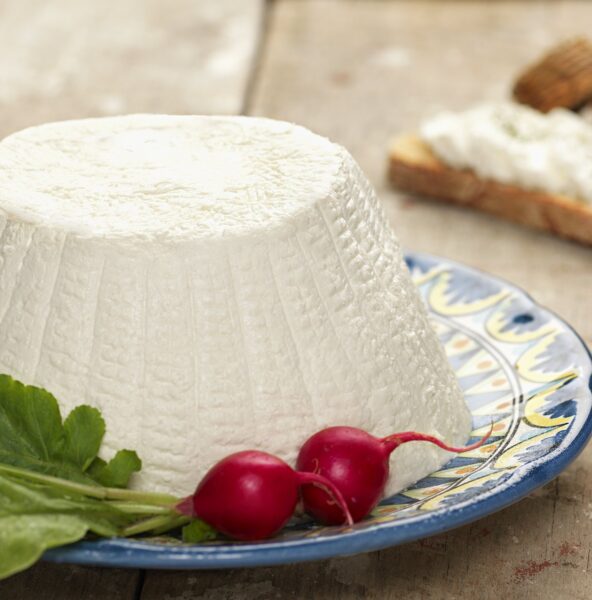 Ricotta di Fuscella – Caseificio Delle Rose